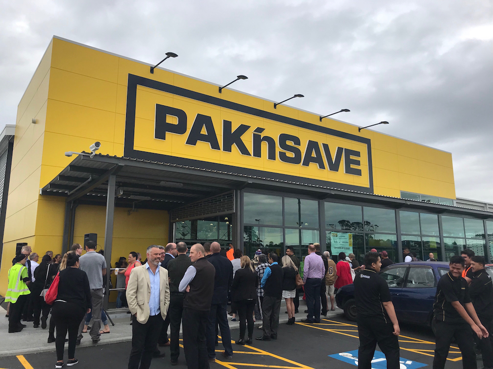 PAK'NSAVE CLENDON OPENS - Supermarket News
