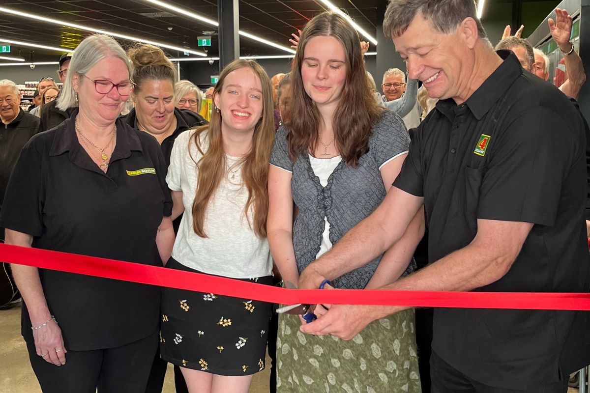 Four Square Waipawa Reopens - Supermarket News
